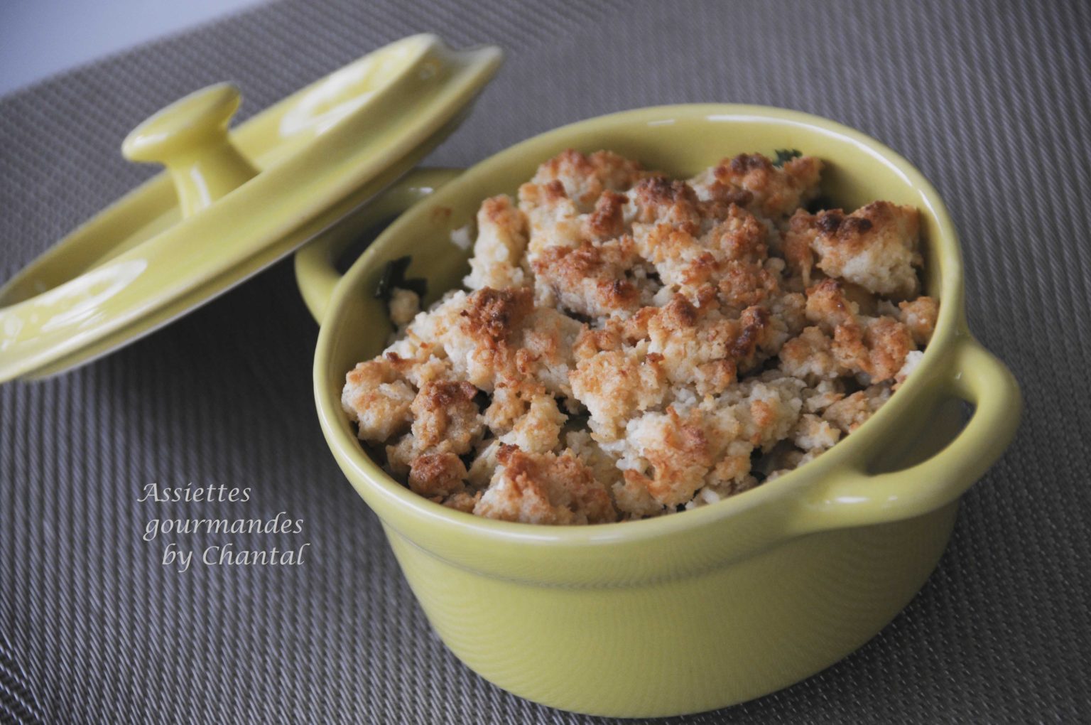 Crumble de poulet à la noix de coco