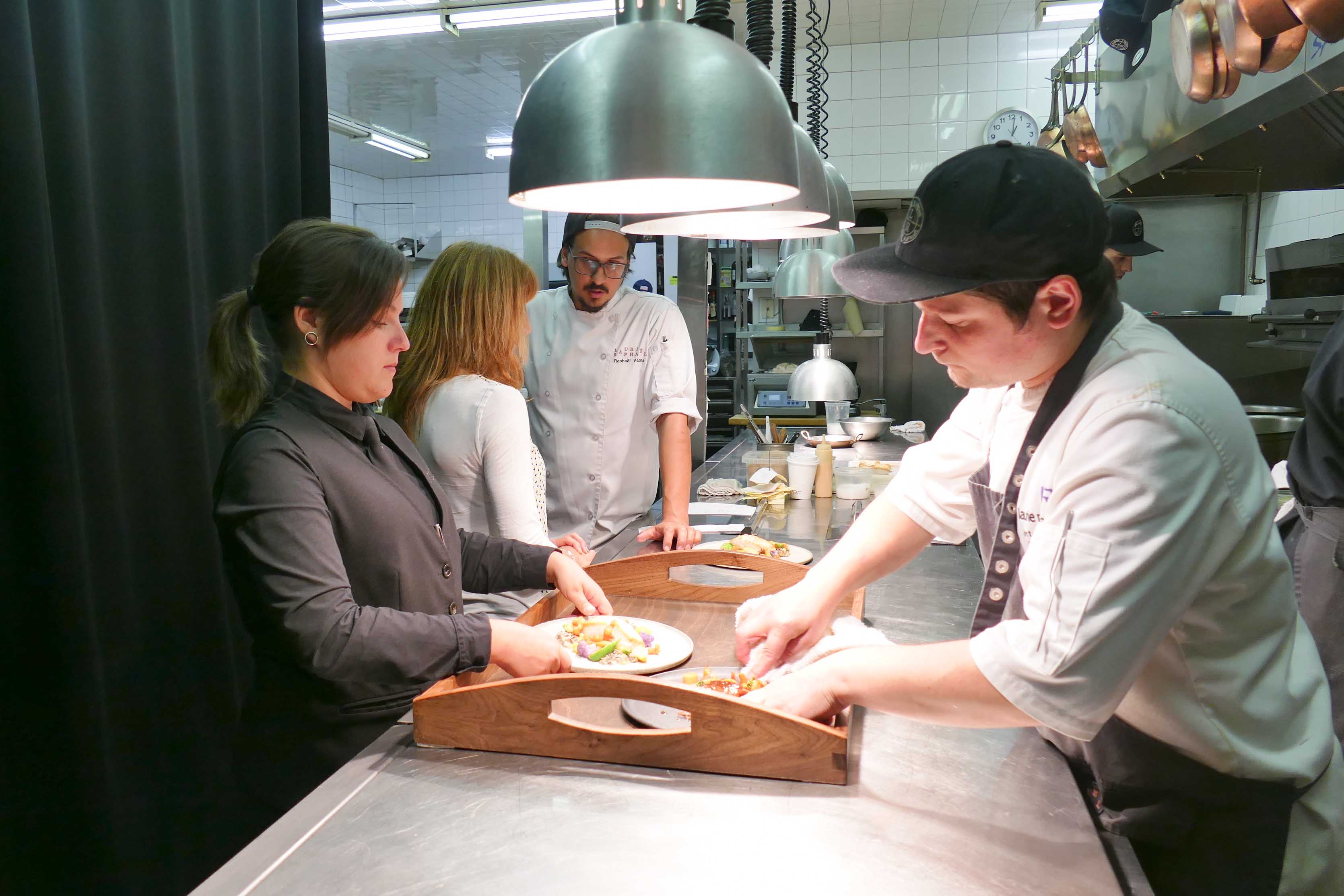 Voyage au Québec : visite du Parc Omega et dîner au restaurant Laurie ...
