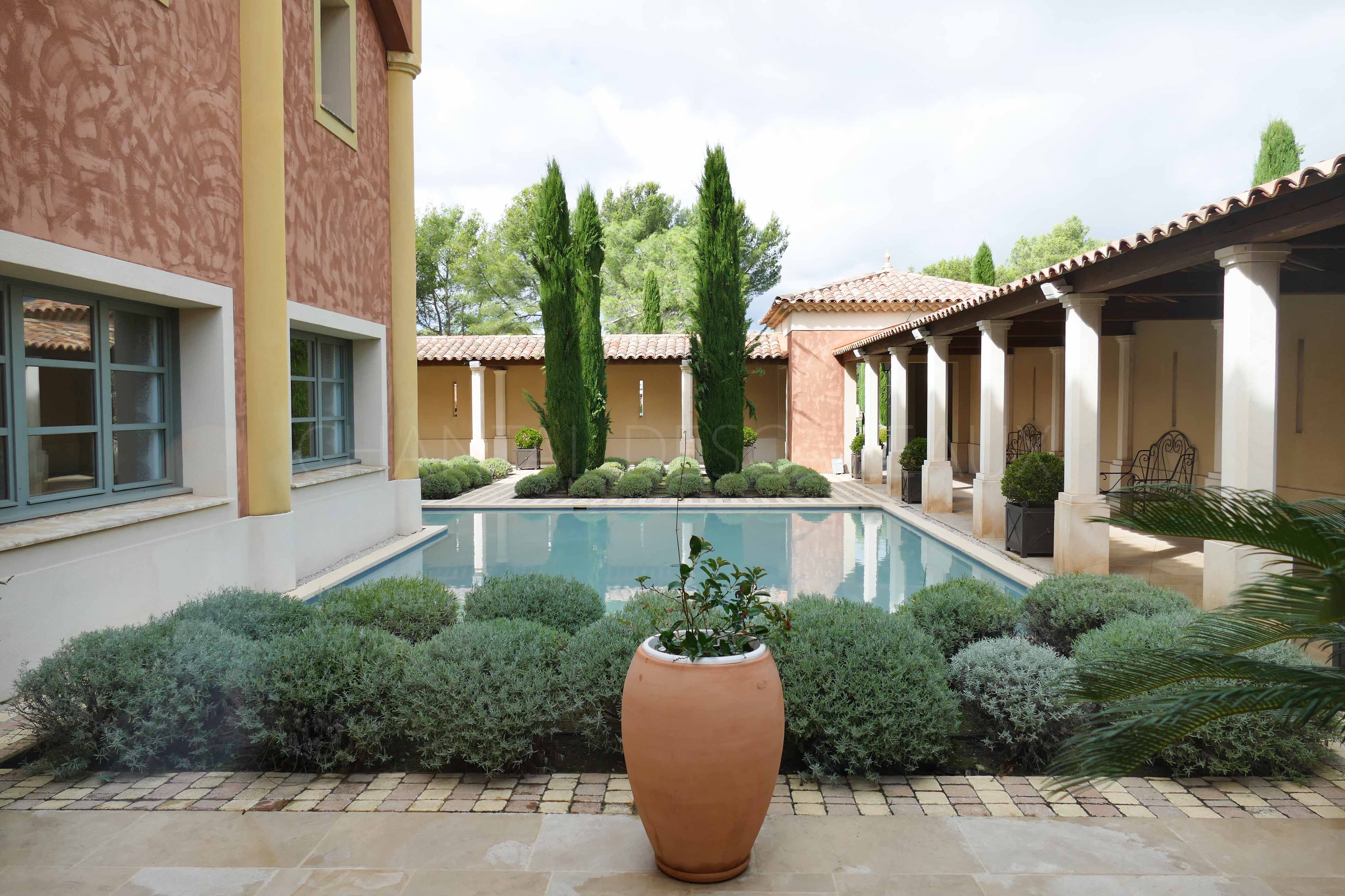 Hôtel du Castellet, by Christophe Bacquié