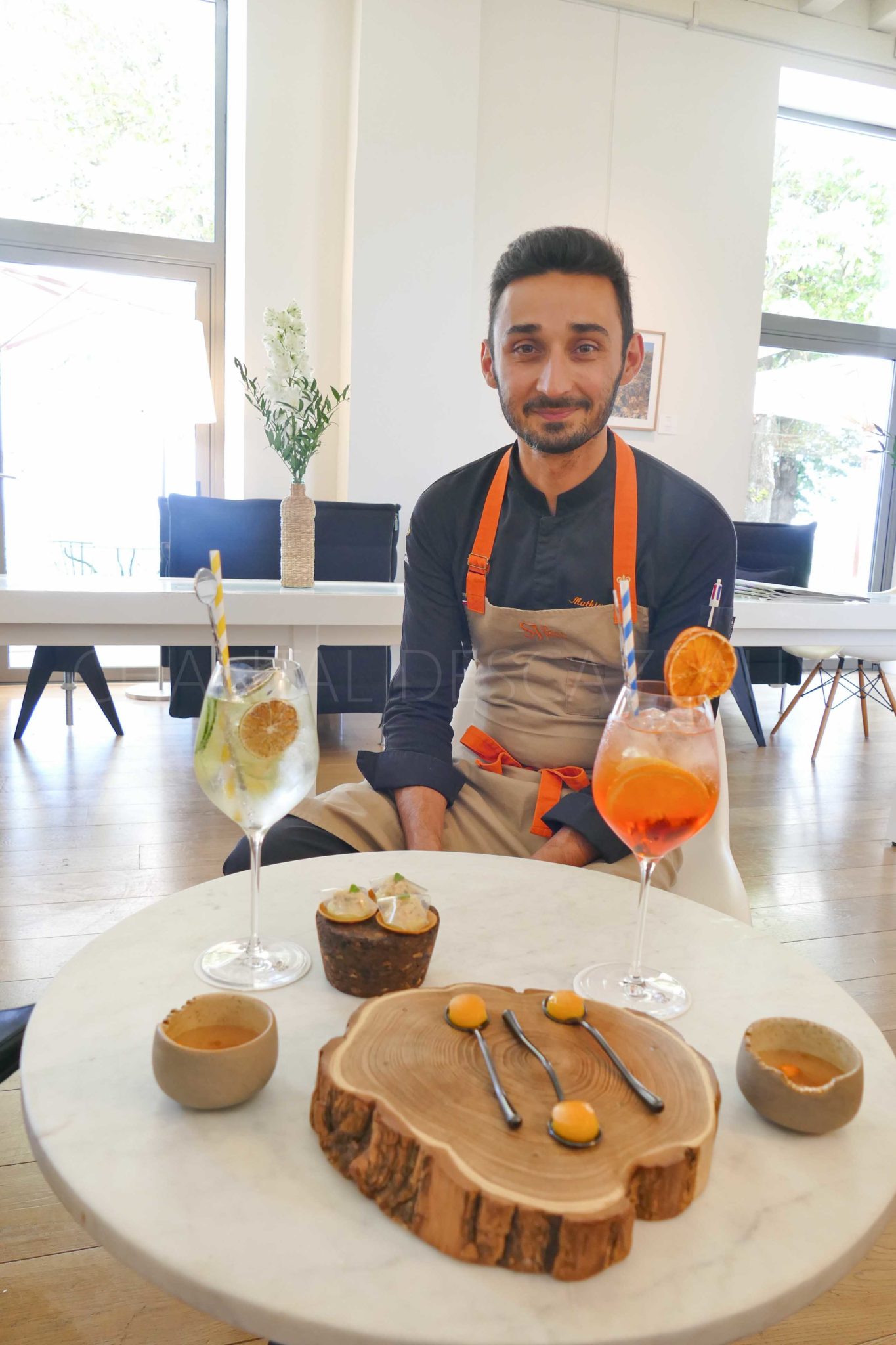 Magnifique déjeuner au Saint-James, par Mathieu Martin