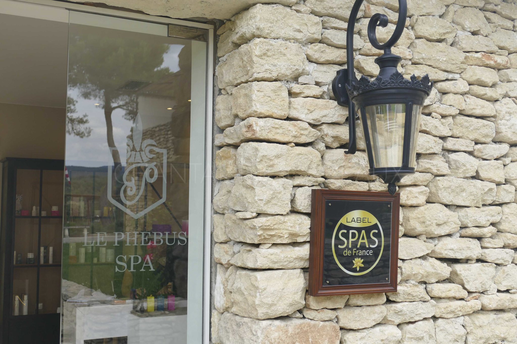 Une nuit au Phébus Hôtel et Spa dans le Lubéron