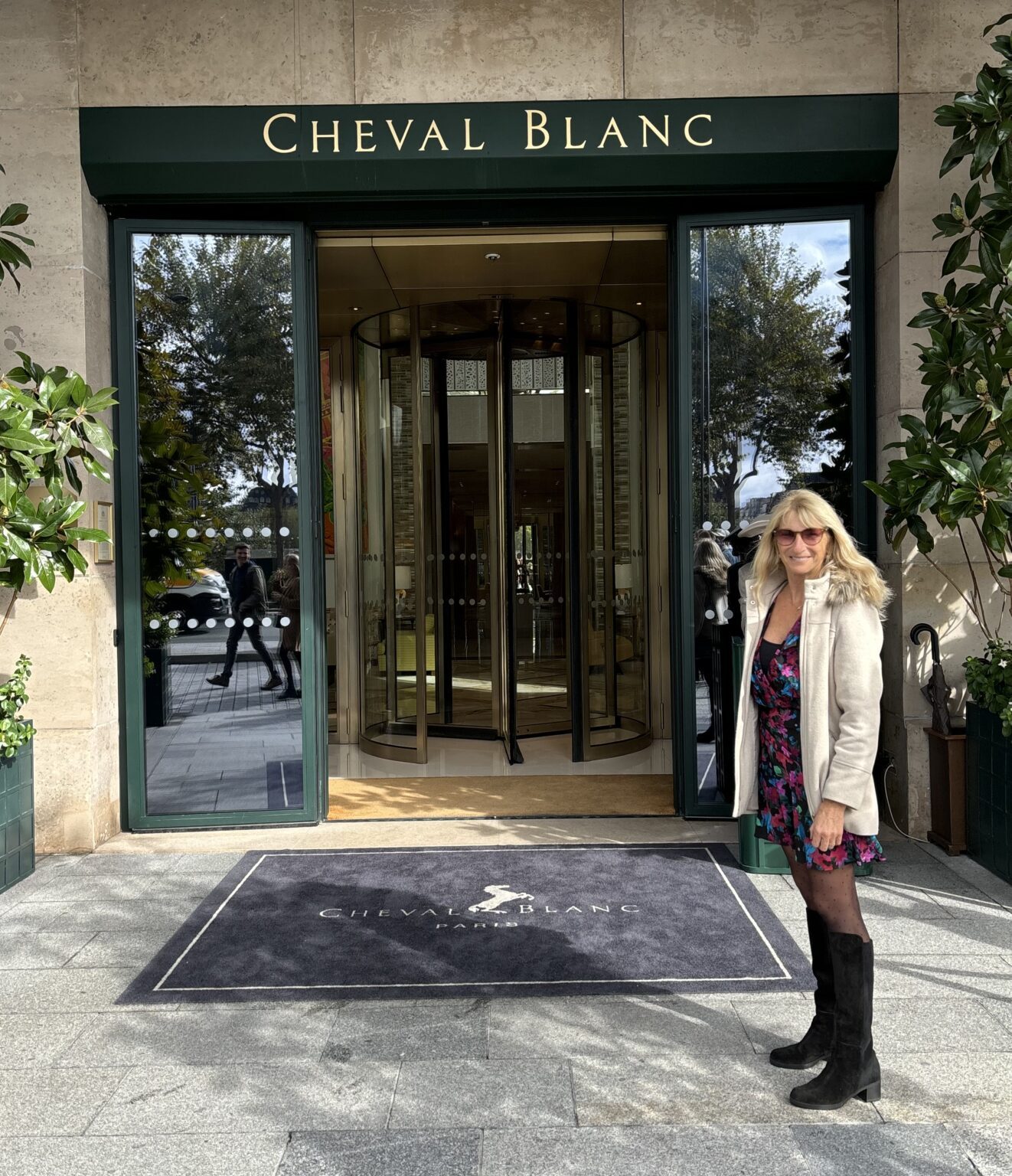 Le Tout-Paris - La Brasserie chic de Cheval Blanc Paris