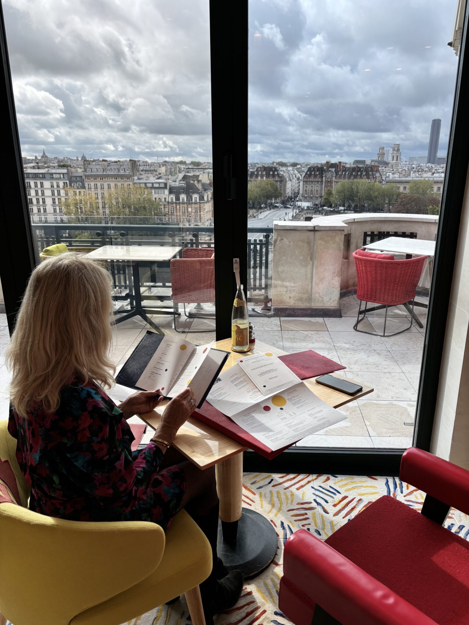 Le Tout-Paris - La Brasserie chic de Cheval Blanc Paris