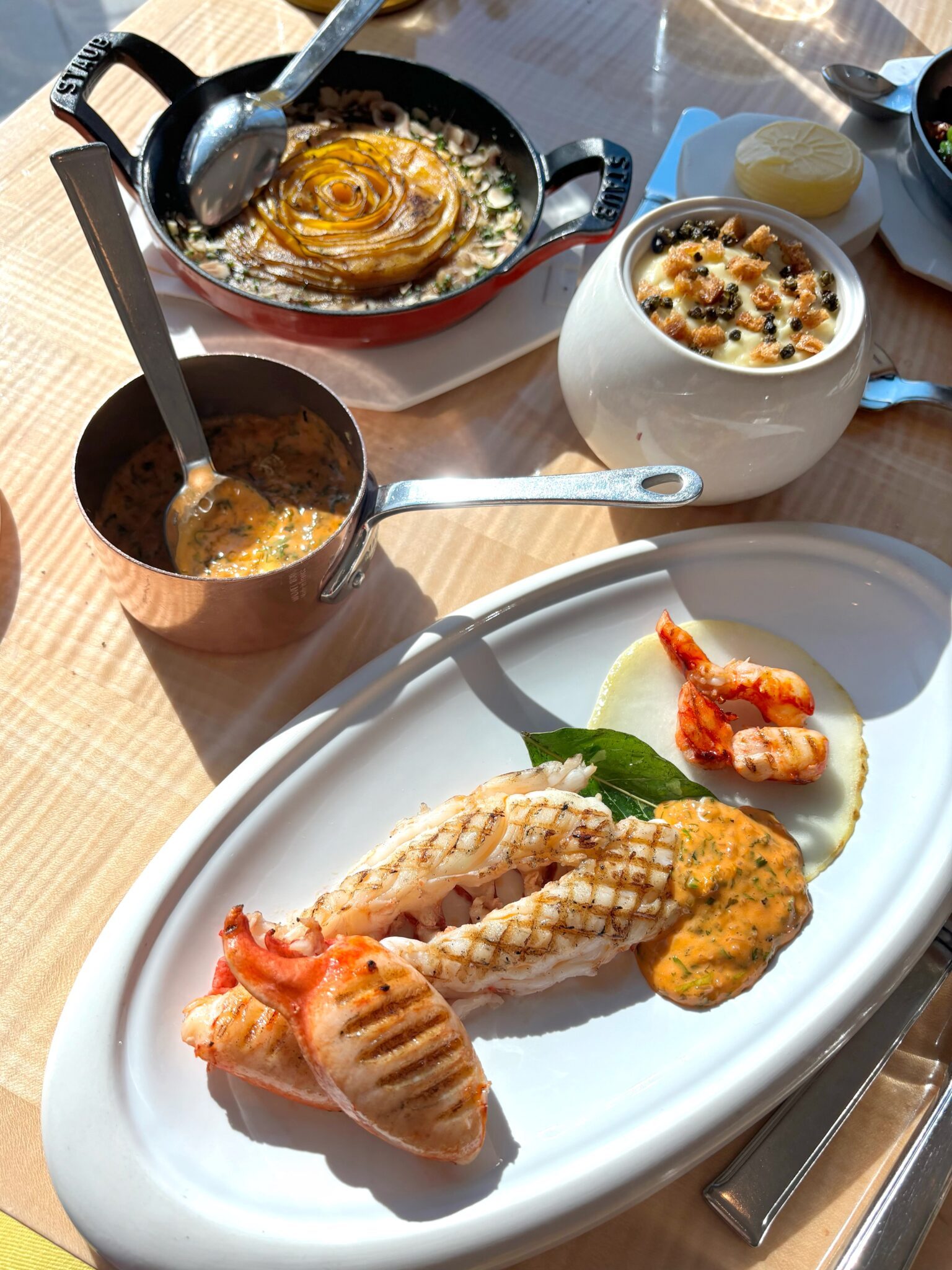 Le Tout-Paris - La Brasserie chic de Cheval Blanc Paris